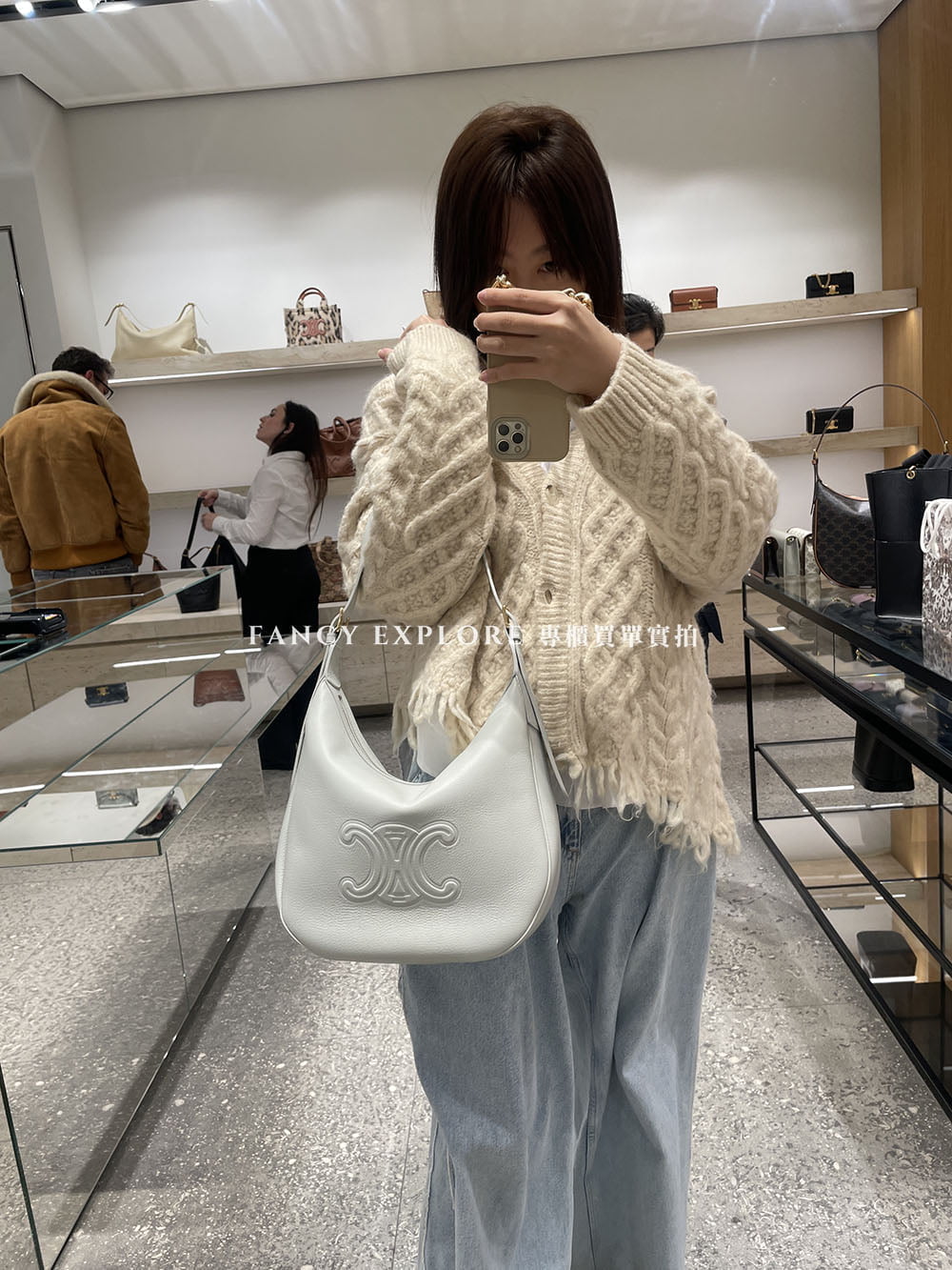 CELINE HELOISE TRIOMPHE中號肩背包-白色 - Fancy Explore Boutique